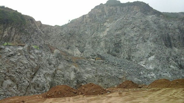 Harga Batu Boulder Per Ton Terbaru 2024 | Quarry Batu